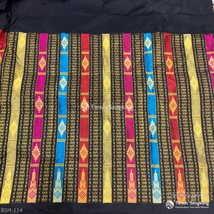 Tenun Sengkang - Kain Tenun Sulam Motif Bugis Hitam BSM-114