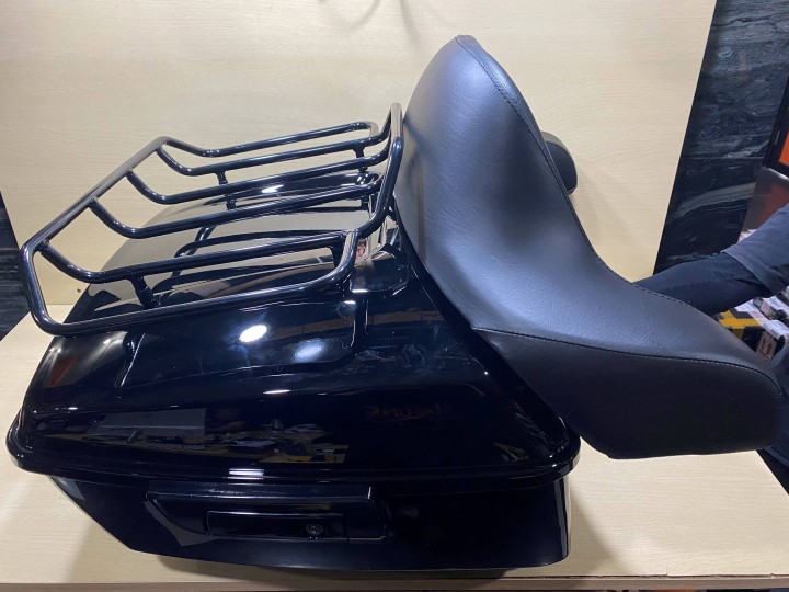 Budung Cycles - TOURPACK KING SIZE FULL BLACK HARLEY TOURING 2014-2023 ...