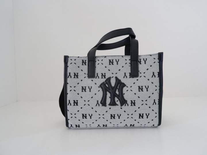 Branded Outlet - MLB BIG DIA MONOGRAM JACQUARD SMALL TOTE BAG NEW YORK ...