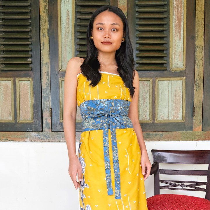 Lemari Lila - Obi Kasarengan/ Batik Motif Lunglungan Bunga