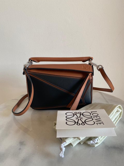 Branded Outlet - LOEWE MINI PUZZLE COLORBLOCK BAG IN CLASSIC CALFSKIN